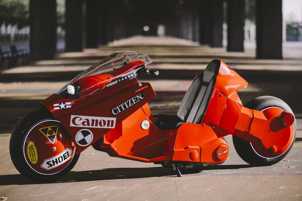 Custom Eye Candy: The Akira Bike Project - webBikeWorld