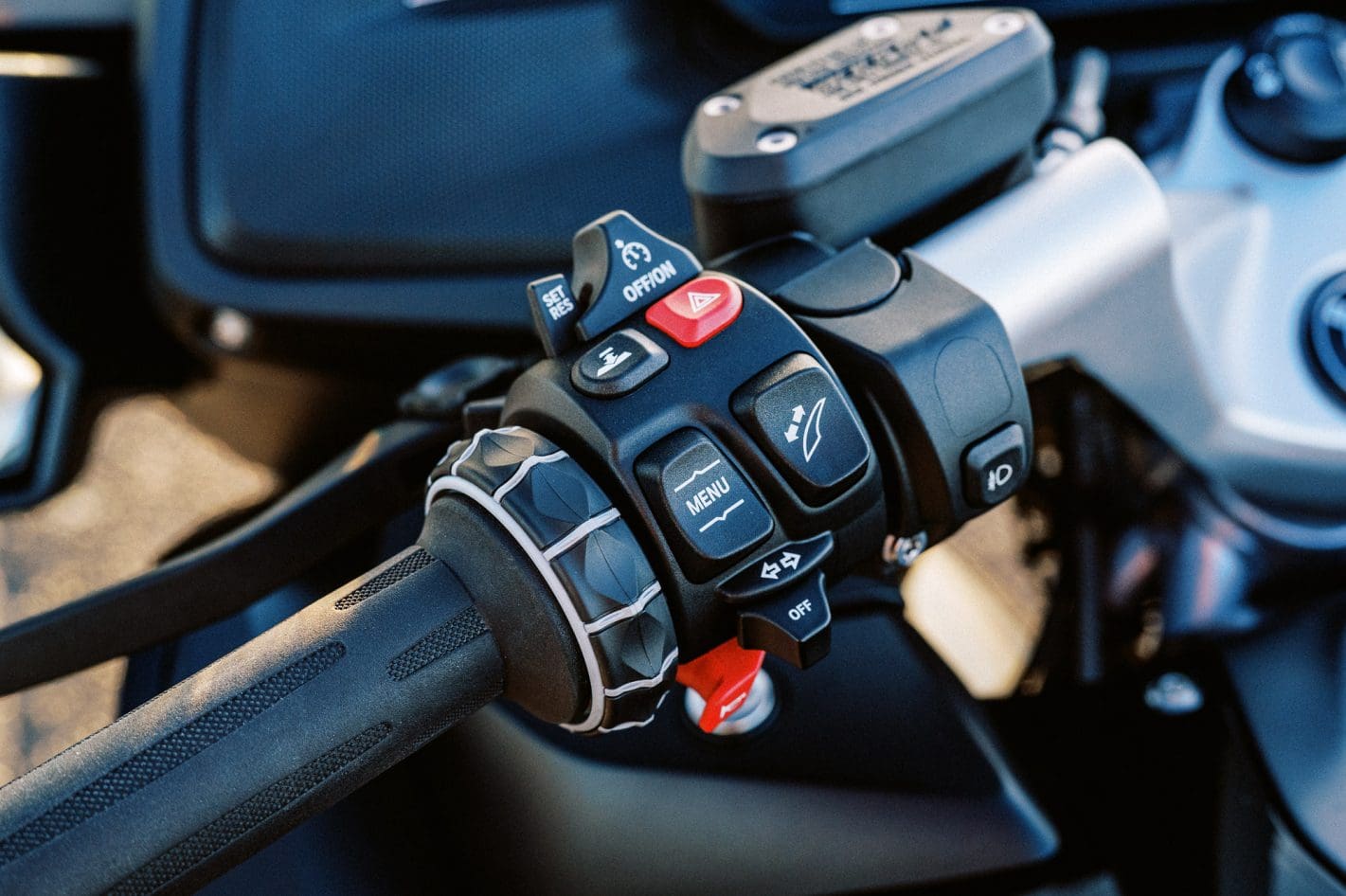 2023 BMW R 1250 RT Triple Black Tourer Trip Assessment - BestMotoSport