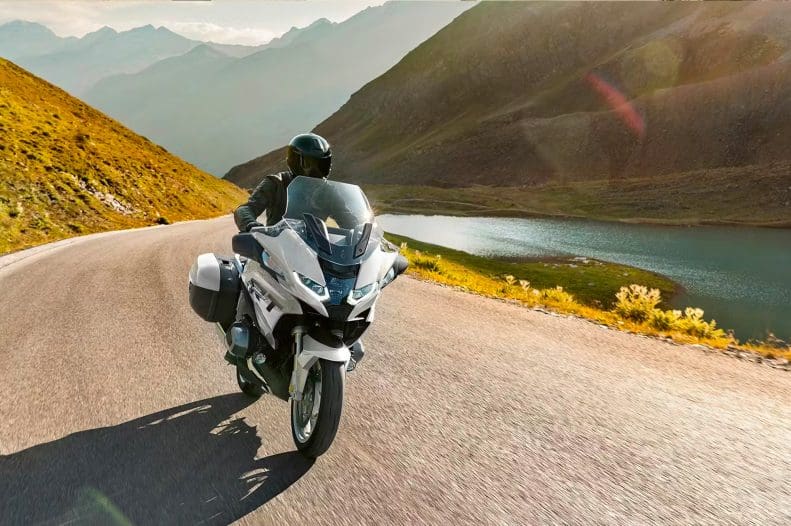 2023 BMW R 1250 RT Triple Black Tourer Trip Assessment - BestMotoSport