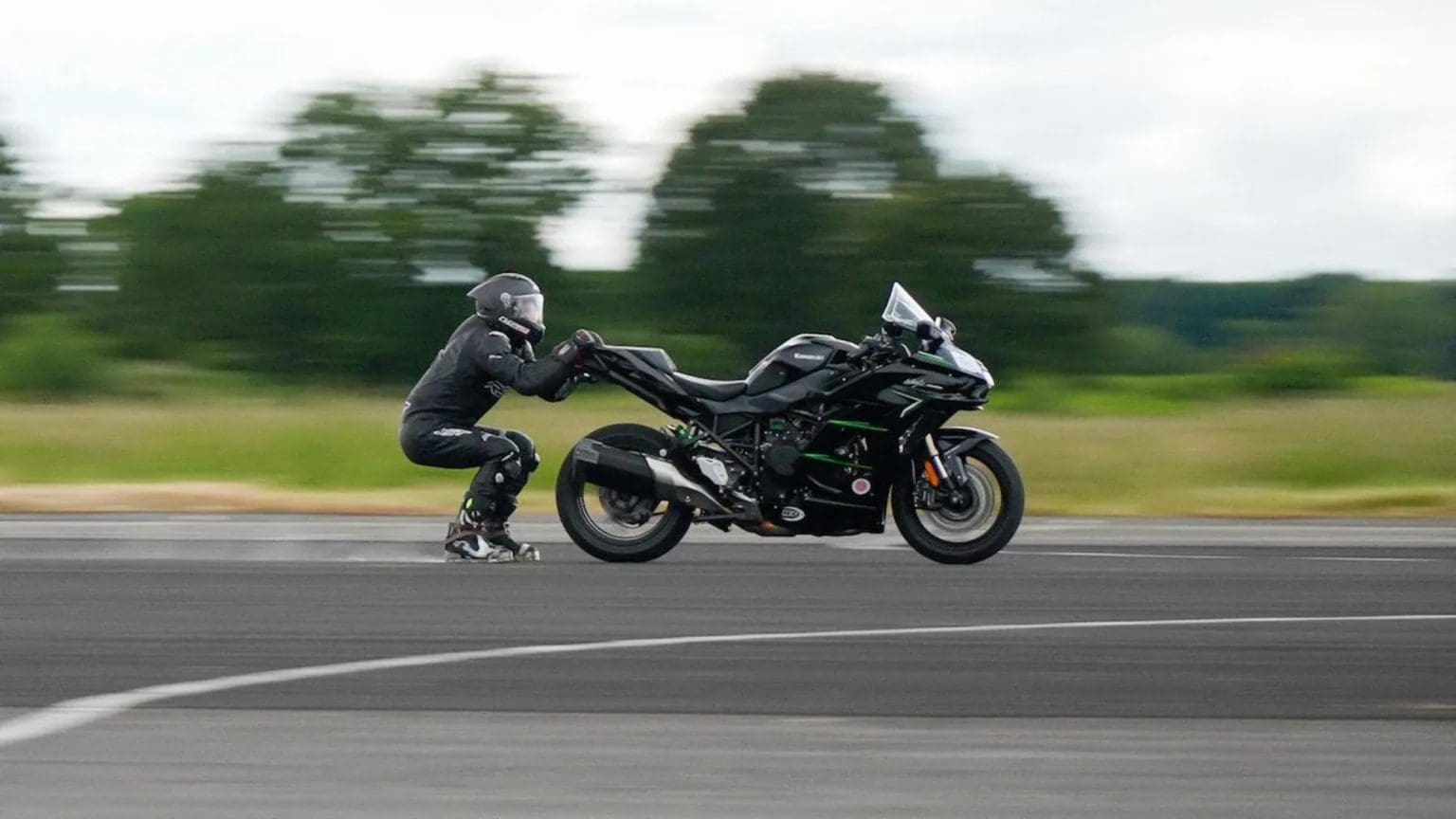 Become A Member - webBikeWorld