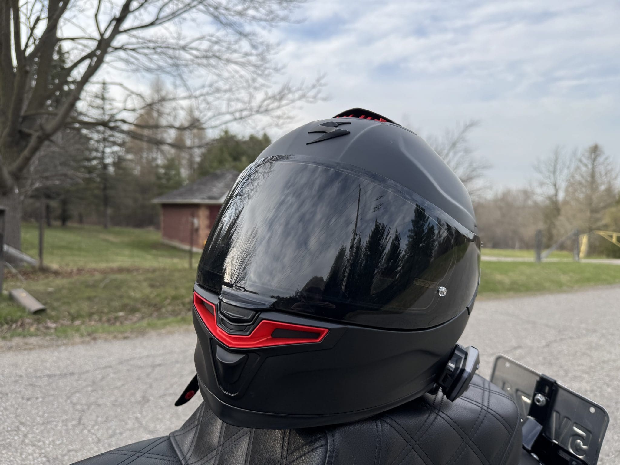 Scorpion EXO-Eclipse Solid Helmet Review